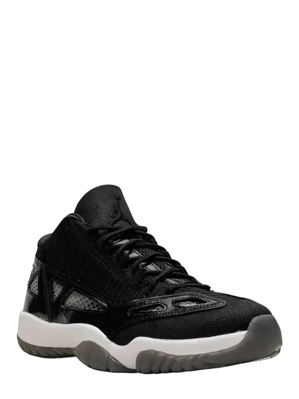JORDAN Air Low Ie /white Sneakers - Black