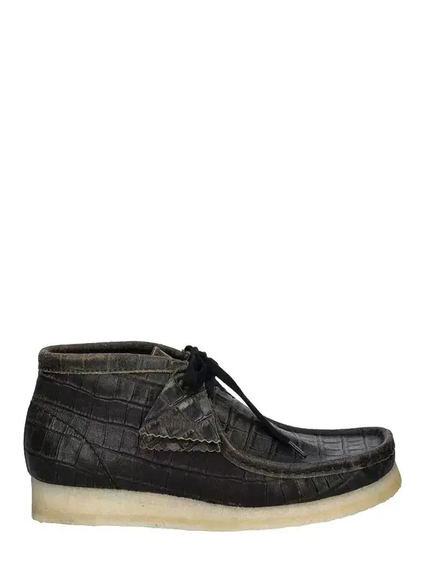 Clarks X Tokyo Wallabee Boots - Black
