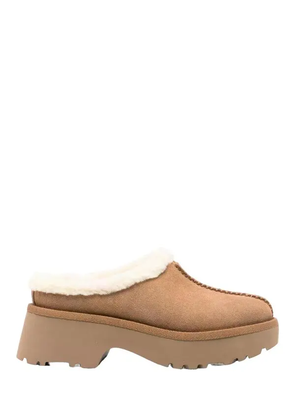 UGG New Heights Mules Chestnut Suede - Neutrals
