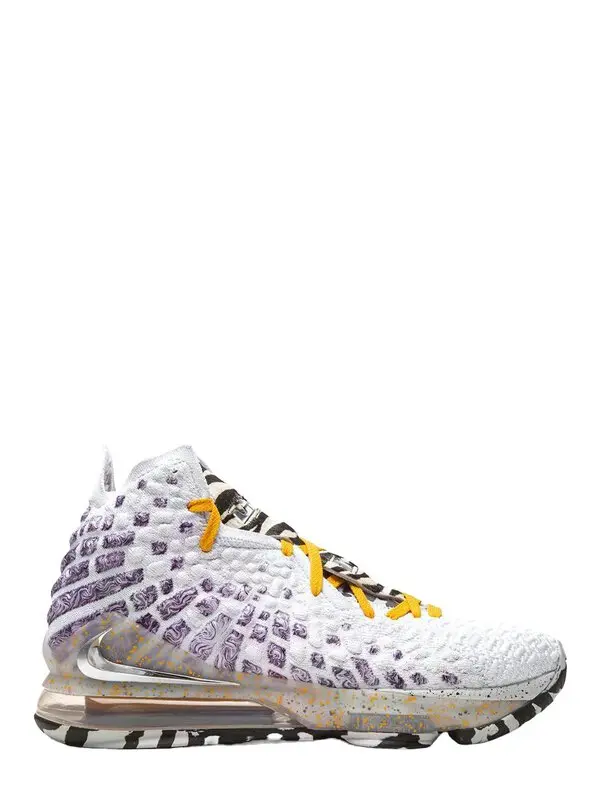 Nike Lebron Xvii 2k20 Gamer Exclusive Sneakers - White