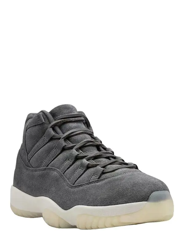 JORDAN 11 Retro Premium Pinnacle Sneakers - Grey