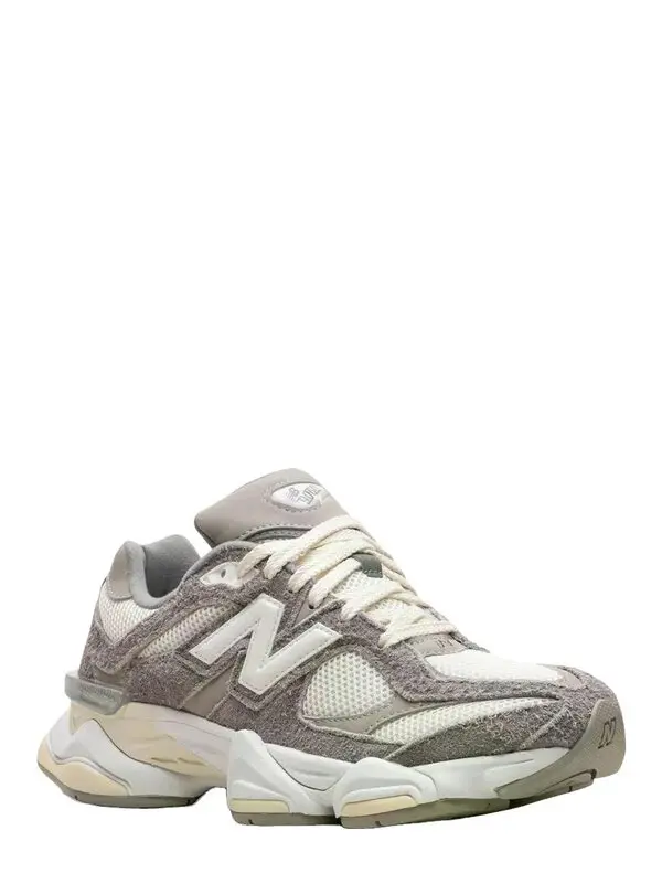 NEW BALANCE 90/60 Paneled Sneakers - Grey