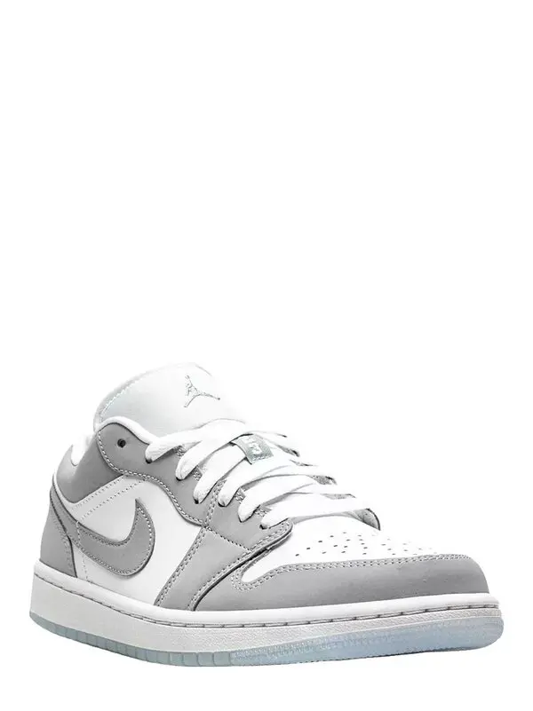 JORDAN Air 1 Low /wolf Grey Sneakers - White