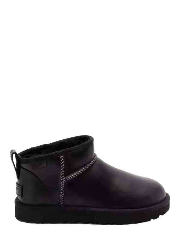 UGG Classic Ultra Boots - Black