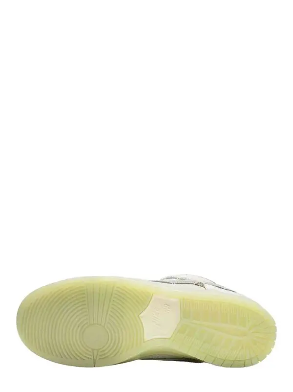 Nike Sb Dunk Low Mummy Sneakers - Neutrals