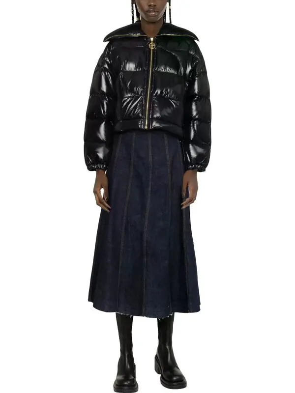 PATOU Cropped Puffer Jacket With Logo Plaque - Black