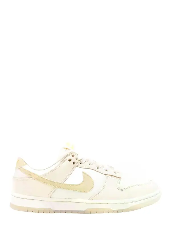 Nike Dunk Low Sneakers - Neutrals