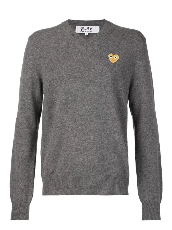 Play Comme Des Garcon V-neck Pullover With Embroidered Heart - Grey