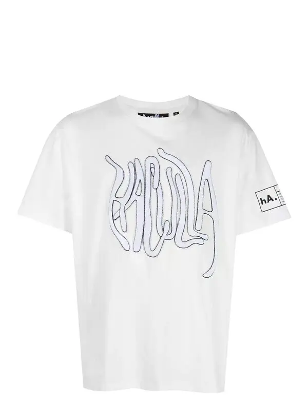 HACULLA. Chenille Logo Patch T-shirt - White