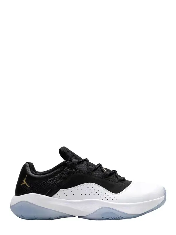 JORDAN Retro 11 Sneakers - Black