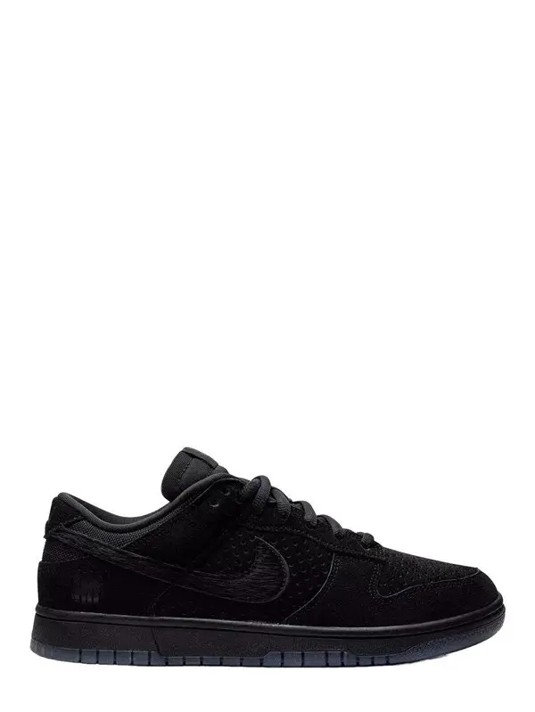 Nike X Undefeated Dunk Low Sp Suede Sneakers - Black