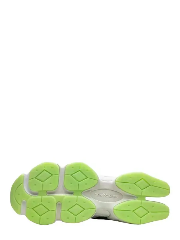 NEW BALANCE 90/60 'dtlr Glow' Sneakers - Grey