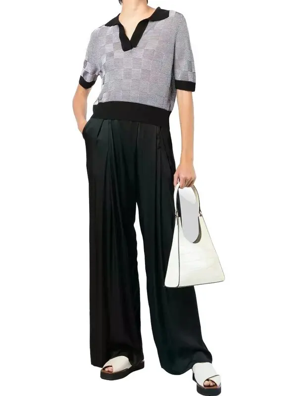 Goen.j Wide-leg Pleated Trousers - Black