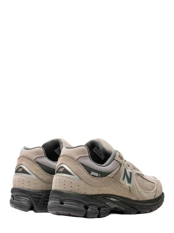 NEW BALANCE 2002r Panelled Sneakers - Neutrals