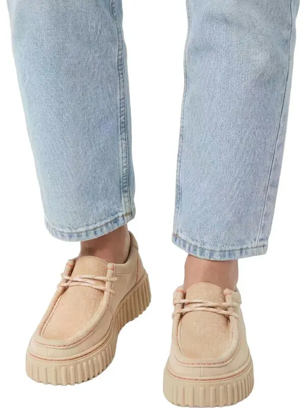 Clarks Torhill Textured-platform Derby Shoes - Neutrals