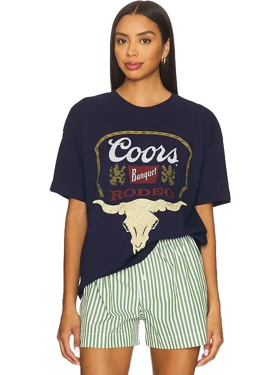 THE FORECAST AGENCY Coors Banquet Beer Cropped Tee - Navy