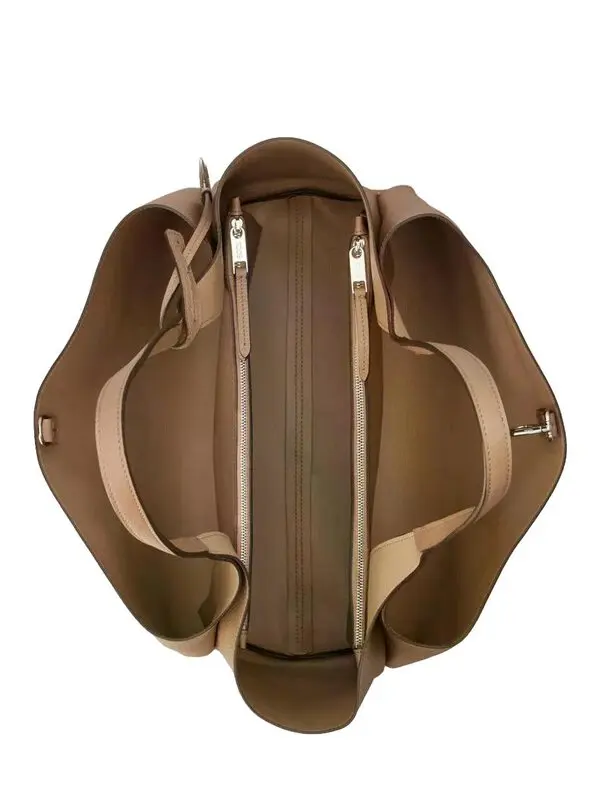 TOD'S Logo-detail Medium Shoulder Bag - Neutrals