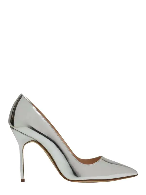 Manolo Blahnik Pointed Toe Stiletto Heel Pumps - Silver