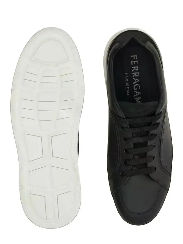 FERRAGAMO Low-top Sneakers - Black