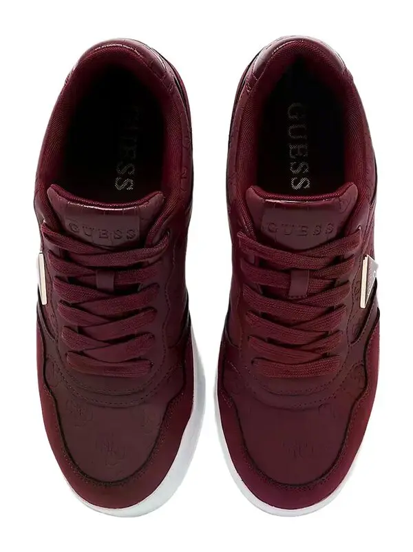 Guess Miram9 Logo-embossed Sneakers - Red