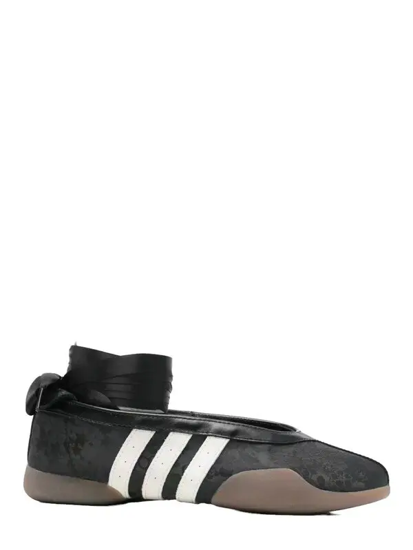 Adidas Taekwondo Ballet Three-stripe Sneakers - Black