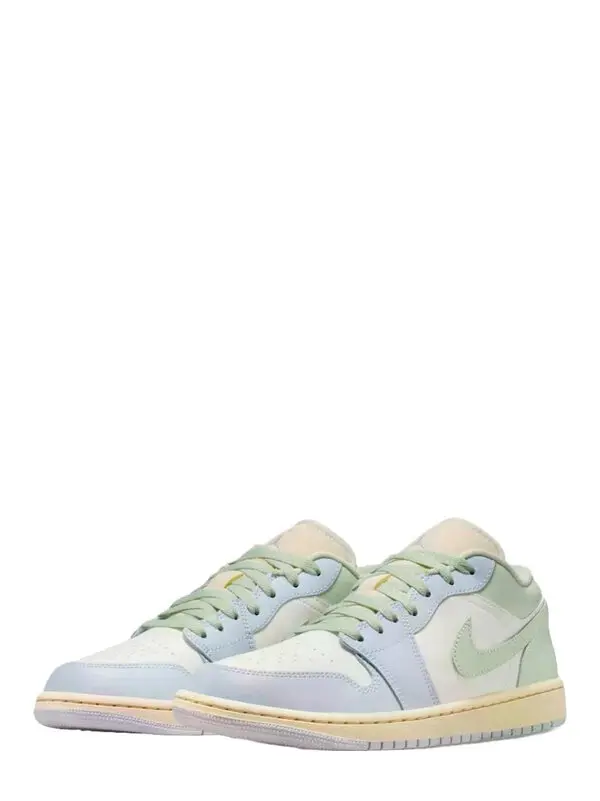 JORDAN Air 1 Low Sneakers - Blue