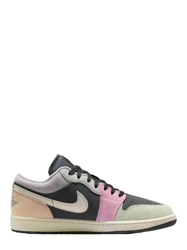 JORDAN Air Low Se Lace-up Sneakers - Black
