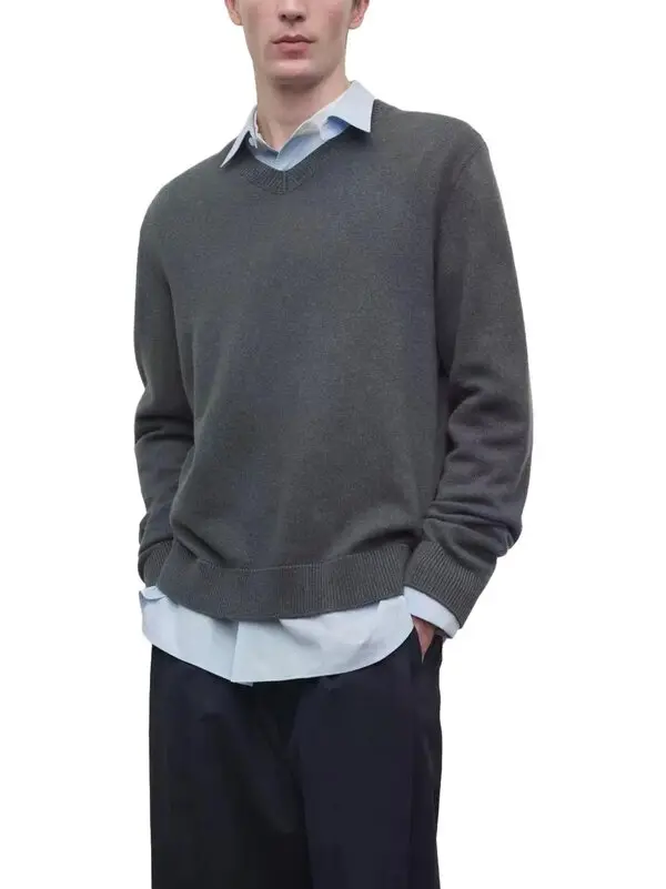 THE ROW Ribbed V-neck Sweater - Grey