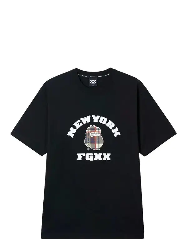 FINGERCROXX Graphic Crewneck T-shirt - Black