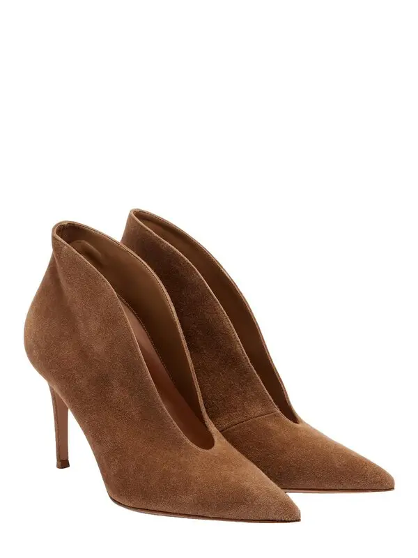 GIANVITO ROSSI Vania Suede Pointed Toe Pumps - Brown