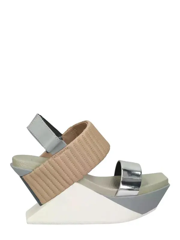United Nude Delta Wedge Puffier Quilted Metallic Sandals - Grey