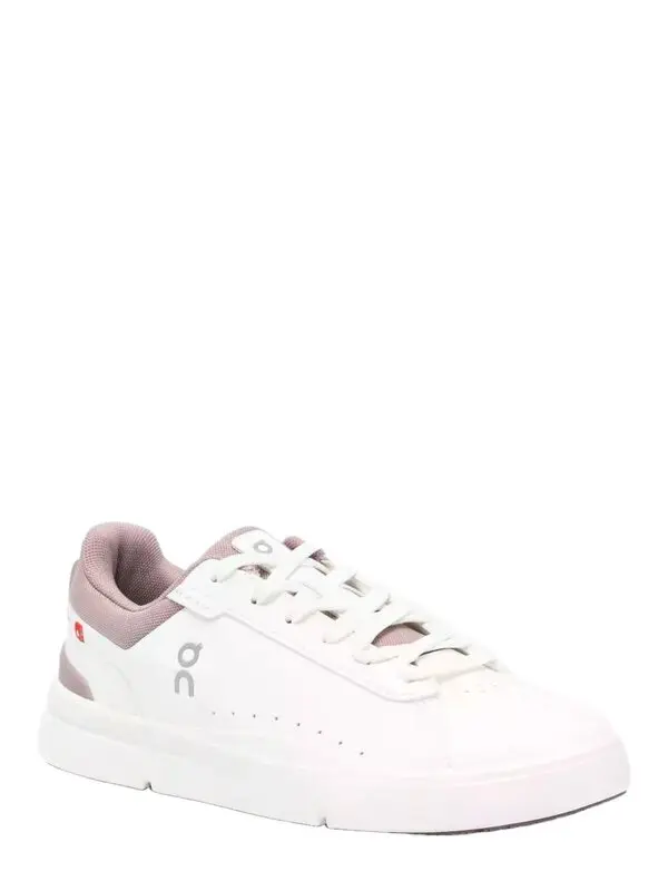 On The Roger Advantage Lace-up Sneakers - White