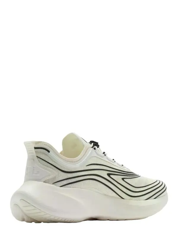 Apl Techloom Veil Sneakers - Neutrals