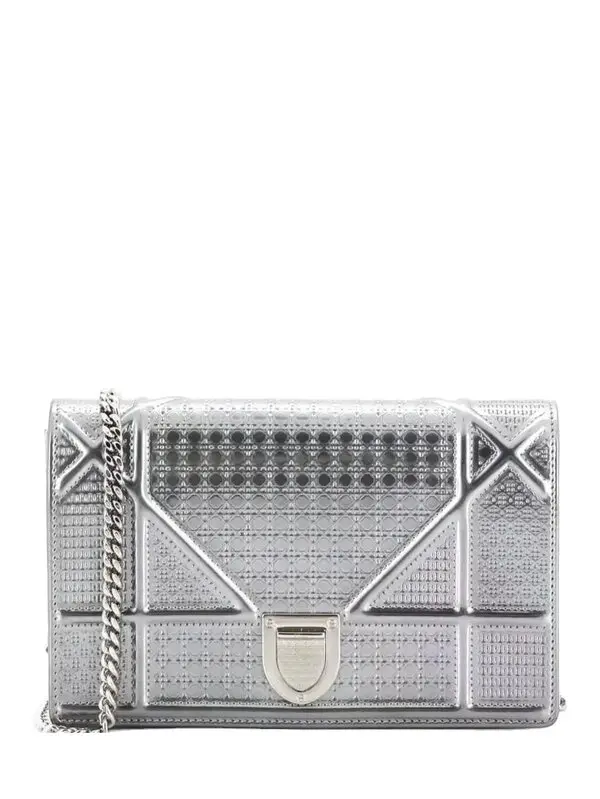 Dior Diorama Wallet On Chain Embossed Calfskin - Silver