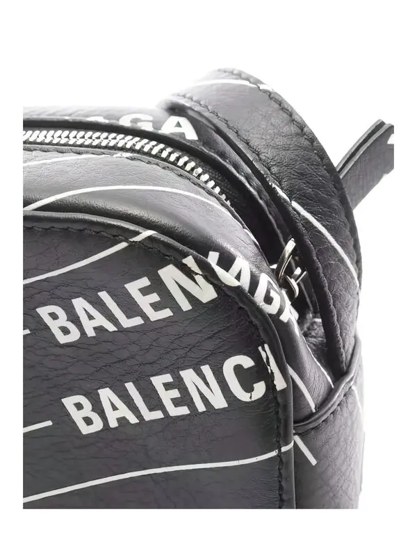 Balenciaga Leather Shoulder Bag - Black