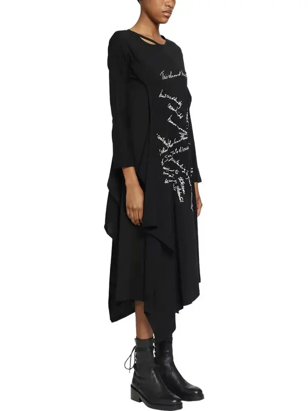 Yohji Yamamoto Handwriting-print Asymmetric-hem Dress - Black