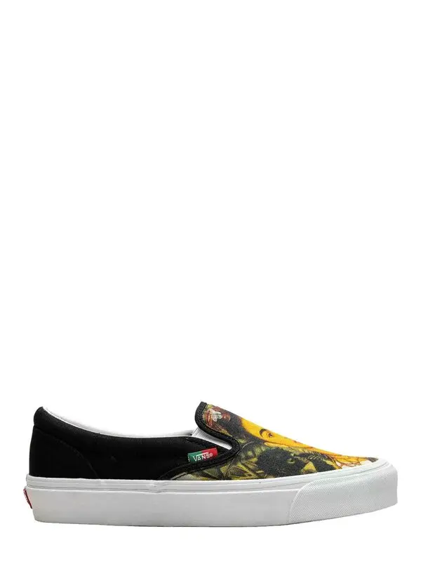 VANS X Frida Kahlo Slip-on Sneakers - Black