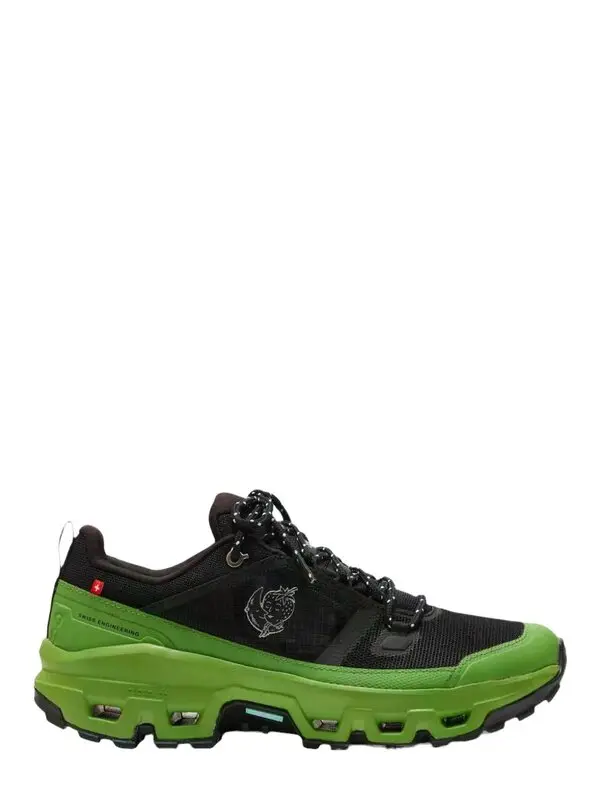 On Cloudventure" Lace-up Sneakers - Black
