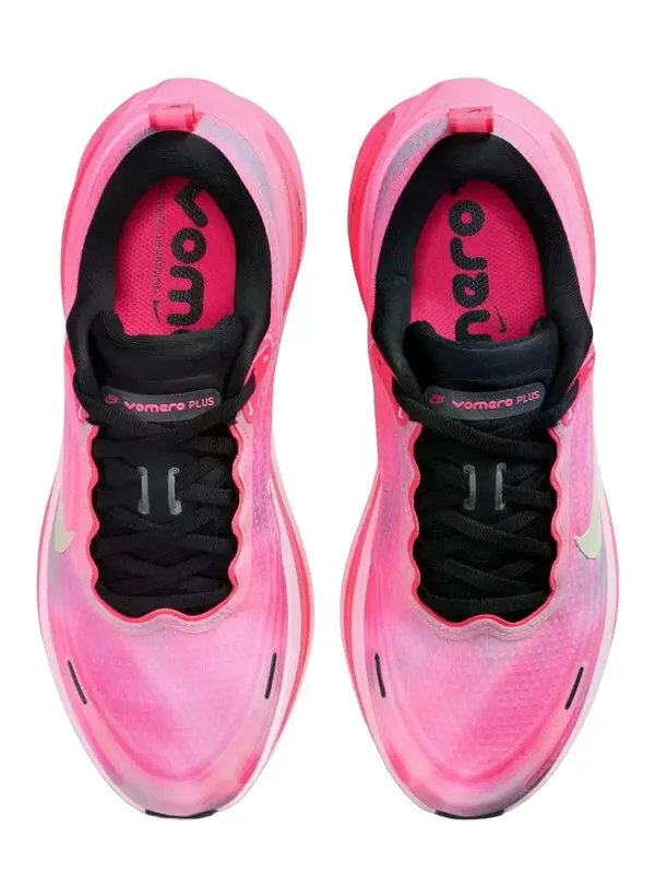 Nike Vomero Plus Sneakers - Pink