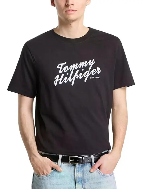 Tommy Hilfiger Logo-print T-shirt - Black