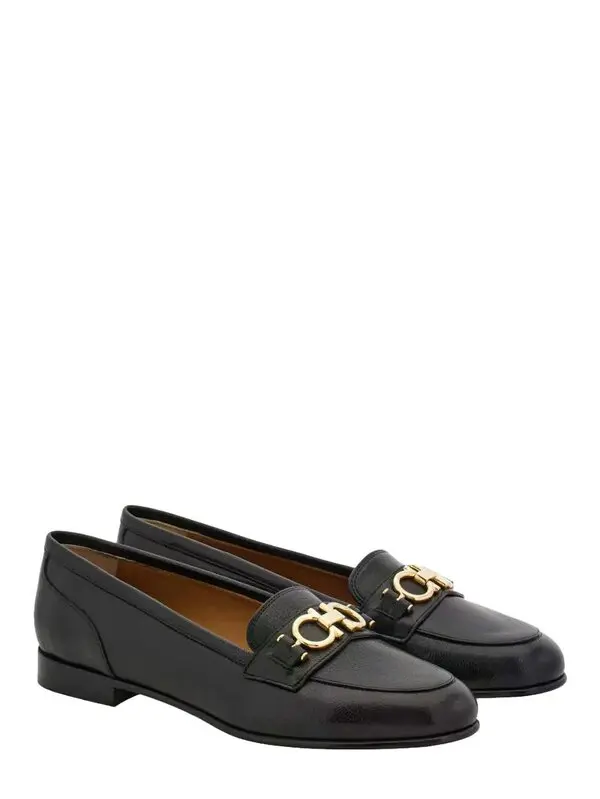 FERRAGAMO Gancini Loafers - Black