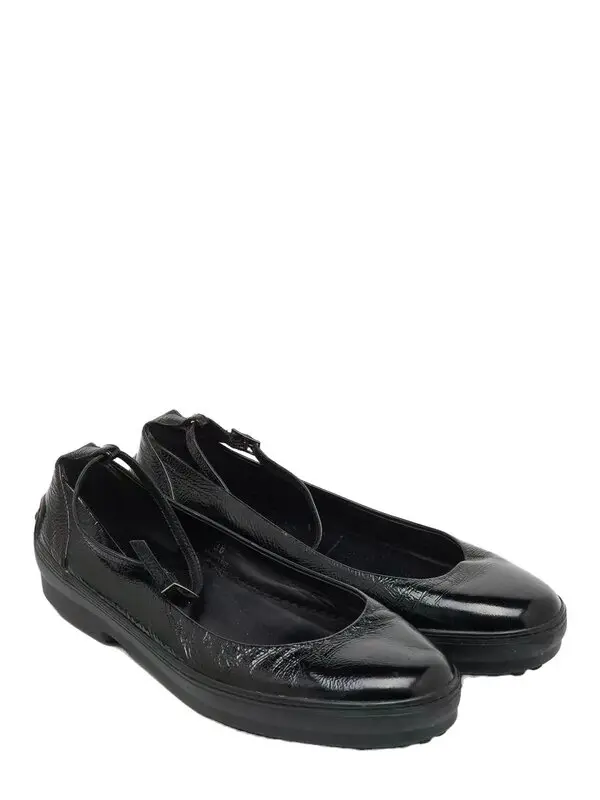 TOD'S Patent Leather Round Toe Ballet Flats With Silver-tone Buckle - Black