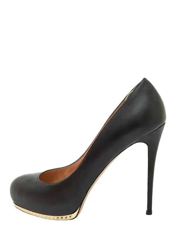 Valentino Garavani Rockstud Leather Heeled Pumps - Black