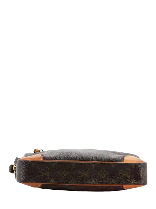 LOUIS VUITTON Monogram Canvas Gm Clutch Bag - Brown