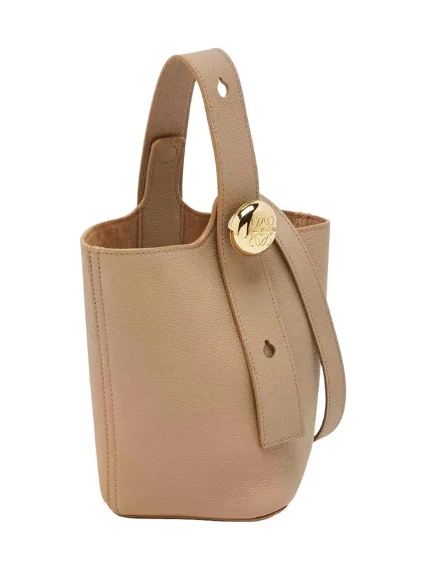 Loewe Pebble Bucket Bag - Neutrals