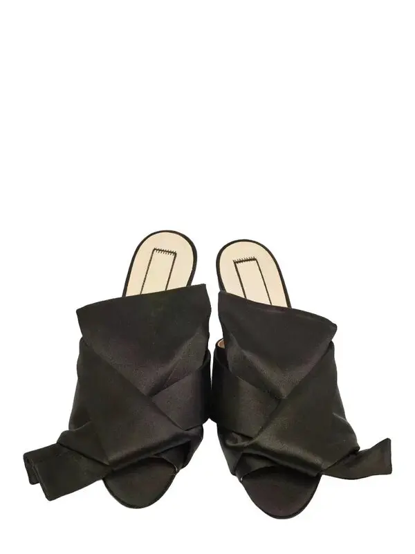 N°21 Knot-detail Flat Sandals - Black