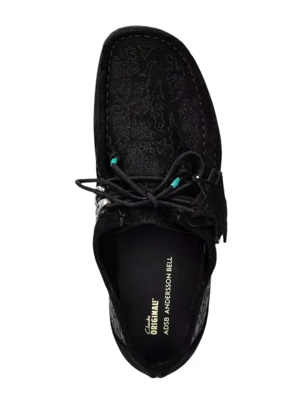 Clarks Wallabee Embroidered Boots - Black