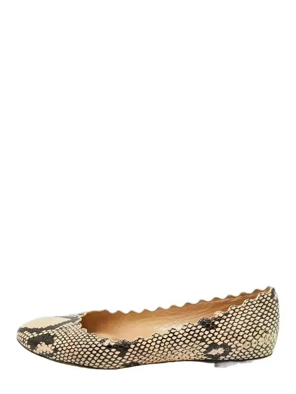 Chloé Lauren Scalloped Ballet Flats - Neutrals
