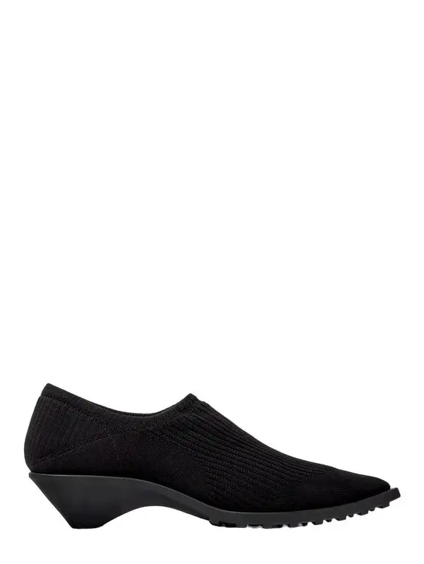 Camper X Issey Miyake Anna Ribbed Pointed-toe Loafers - Black