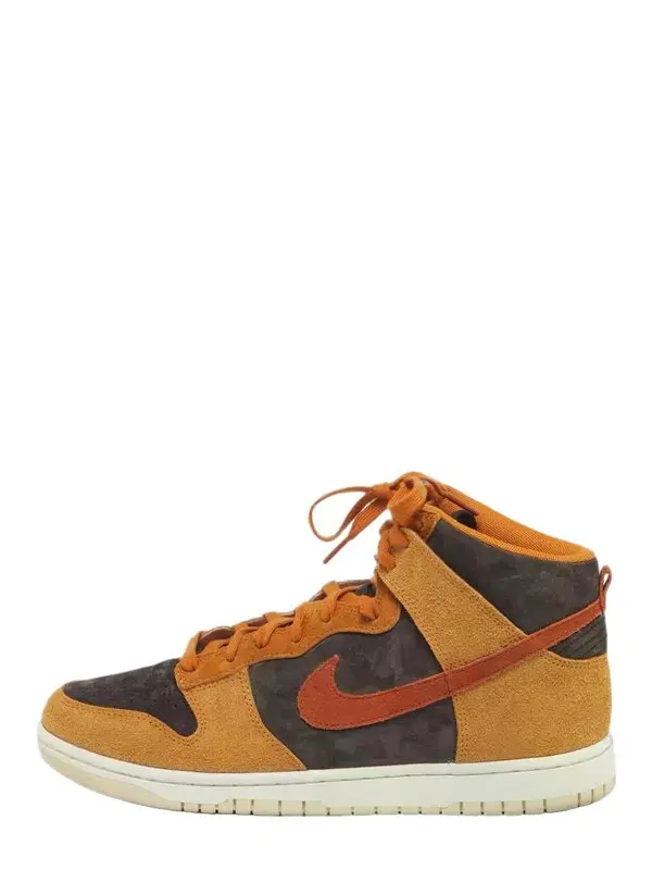 Nike Dunk Lace-up Sneakers - Brown